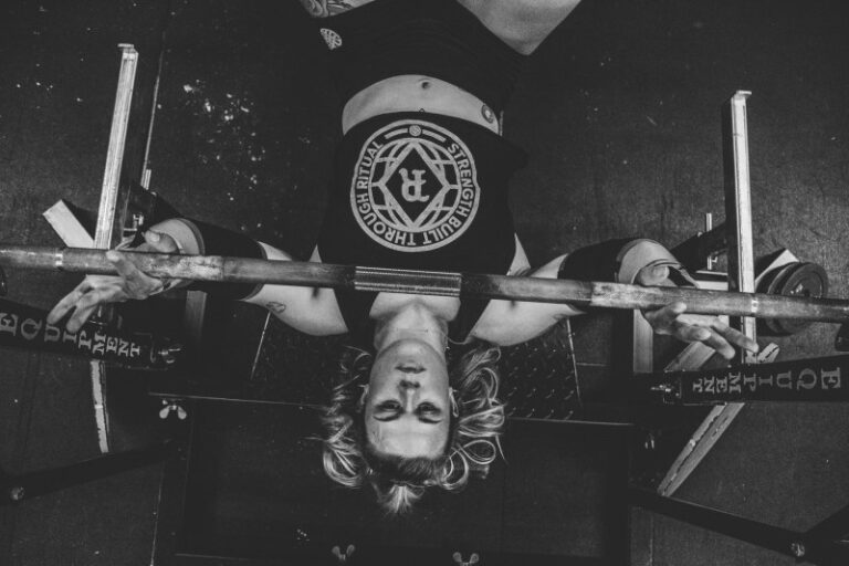 What Is The Average Bench Press By Age For Men And Women?