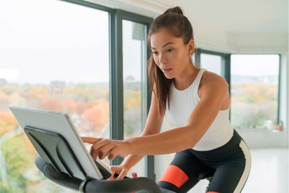 Obe Fitness Reviews: Is The Live Workout App Worth It?