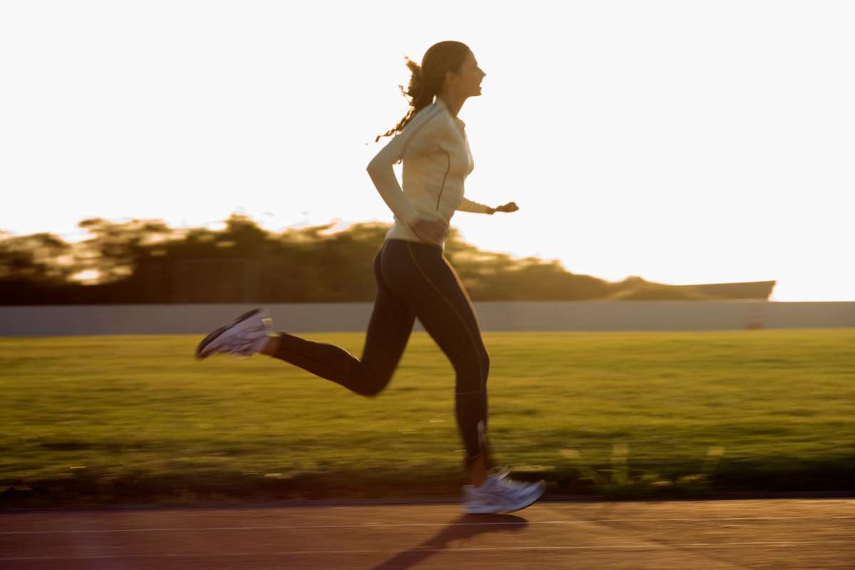 How To Burn 1000 Calories Per Day: 10 Fastest Ways To Burn Calories