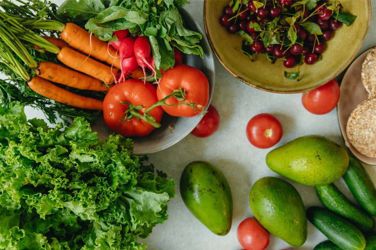 Bloom Nutrition Greens Review: Does Bloom Greens Help With Bloating?